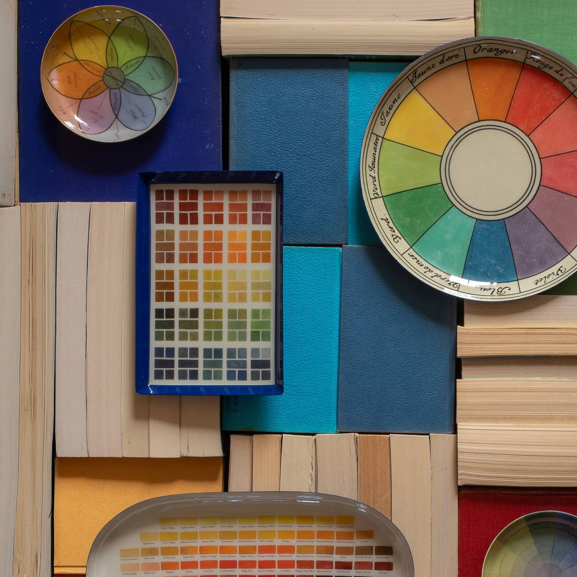 Round Enamel Tray - Chroma – MEW + COMPANY